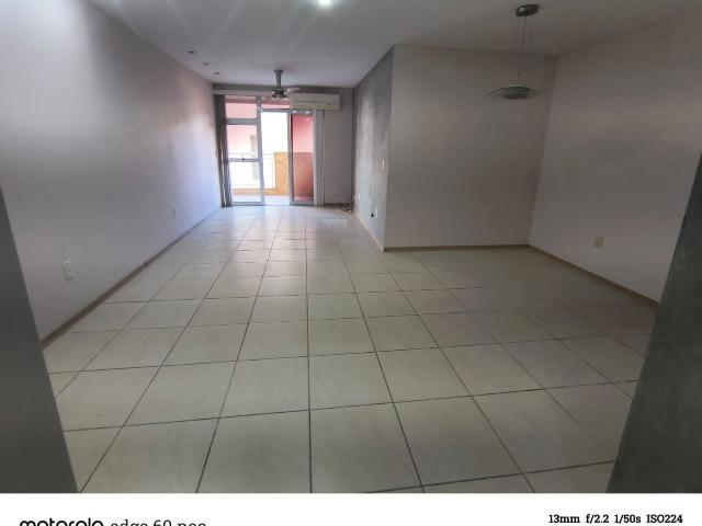 Apartamento em Itaipu, Niterói/RJ de 170m² 3 quartos para locação R$ 3.900,00/mes