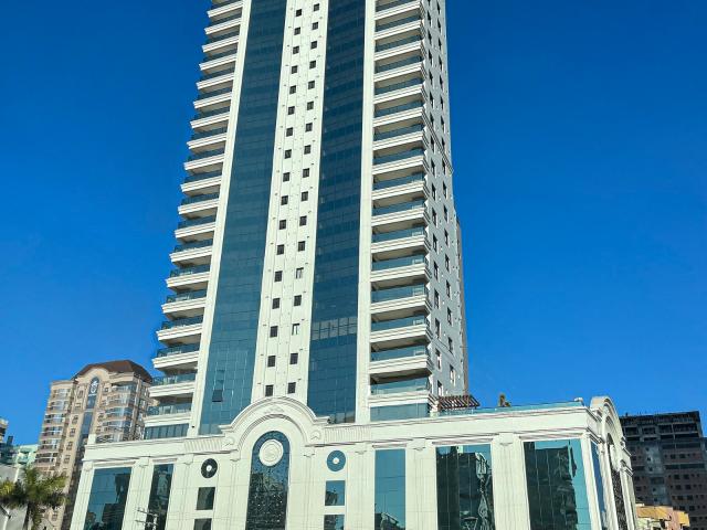 Apartamento em, Itapema/SC de 183m² 4 quartos à venda por R$ 4.516.900,00