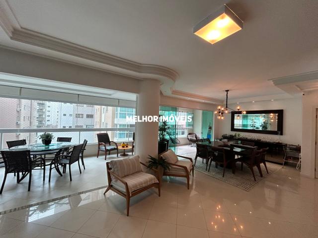 Apartamento em, Itapema/SC de 196m² 4 quartos à venda por R$ 2.649.000,00