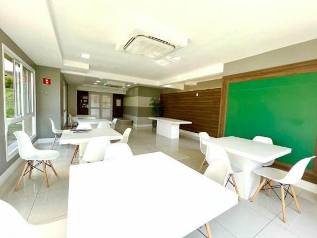 Apartamento em Jardim Carvalho