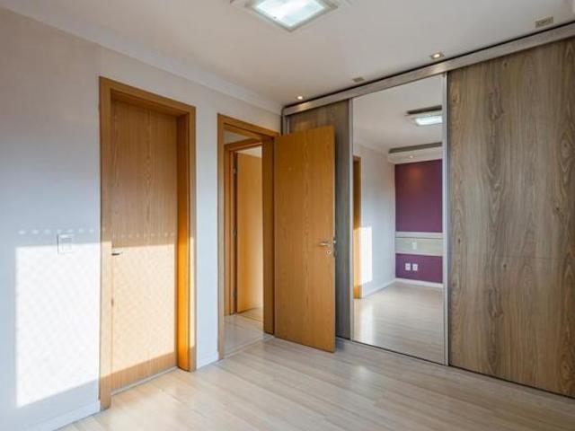 Apartamento em Jardim Carvalho