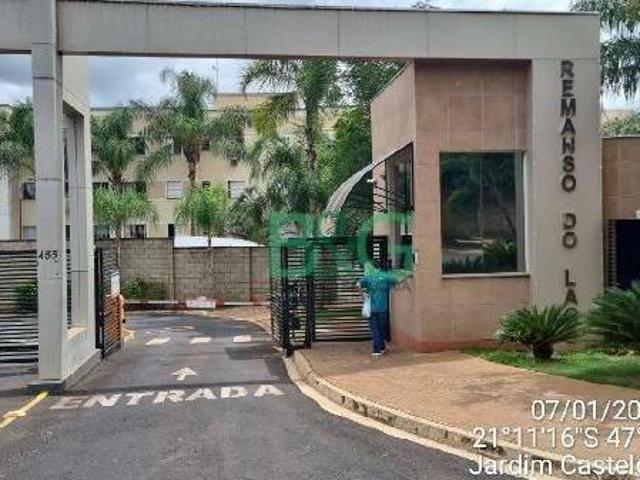 Apartamento em Jardim Castelo Branco, Ribeirão Preto/SP de 40m² 2 quartos à venda por R$ 120.882,70