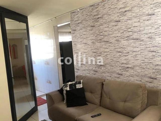 Apartamento em Jardim Ana Maria, Carapicuíba/SP de 44m² 2 quartos à venda por R$ 170.000,00