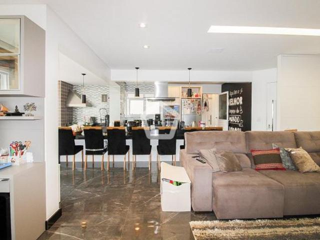 Apartamento em Jardim Anália Franco