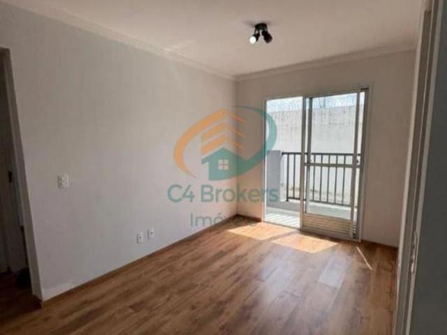 Apartamento em Jardim Adriana Guarulhos, SP