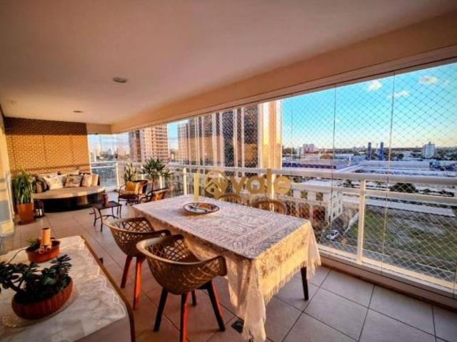 Apartamento em Jardim Bela Vista, São José dos Campos/SP de 152m² 4 quartos à venda por R$ 1.750.000