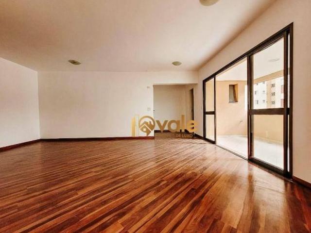 Apartamento em Jardim Bela Vista, São José dos Campos/SP de 220m² 4 quartos à venda por R$ 1.600.000