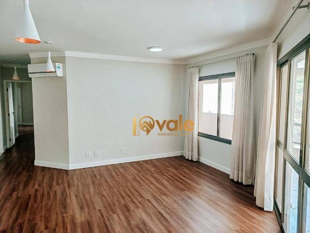 Apartamento em Jardim Bela Vista, São José dos Campos/SP de 220m² 4 quartos à venda por R$ 2.299.900,00