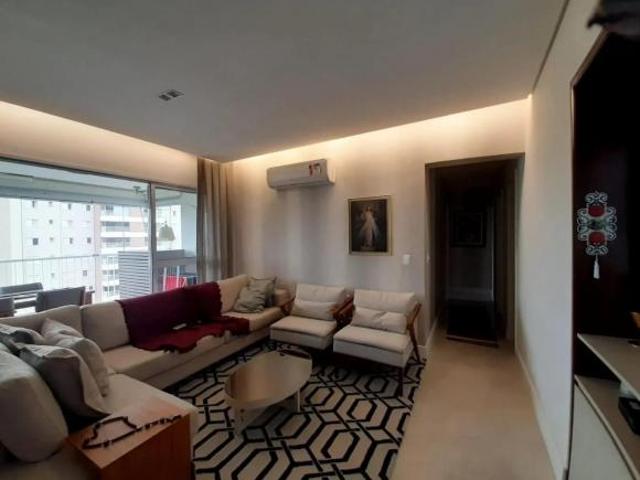 Apartamento em Jardim das Indústrias, São José dos Campos/SP de 110m² 3 quartos à venda por R$ 1.300