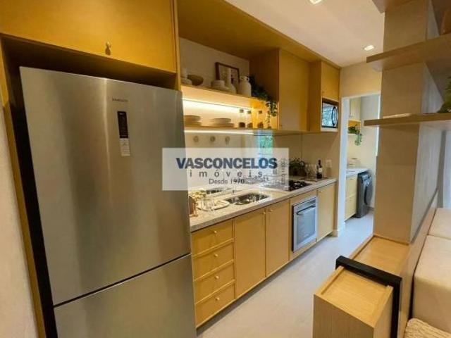 Apartamento em Jardim das Indústrias, São José dos Campos/SP de 66m² 3 quartos à venda por R$ 611.17