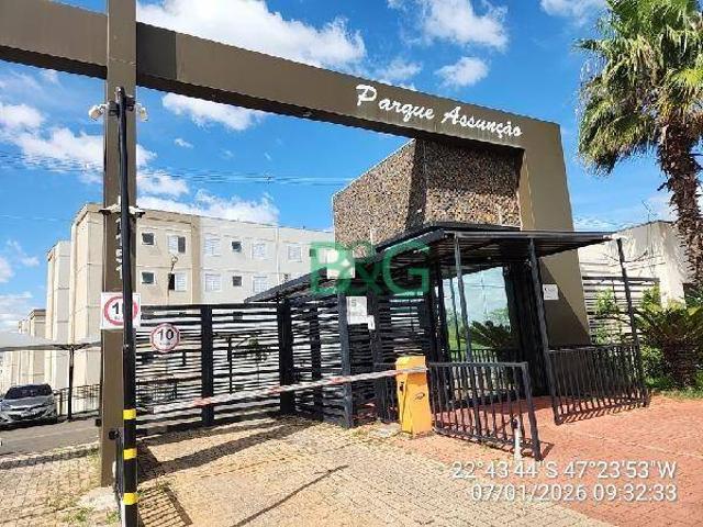 Apartamento em Jardim das Laranjeiras, Santa Bárbara DOeste/SP de 39m² 2 quartos à venda por R$ 102.186,13