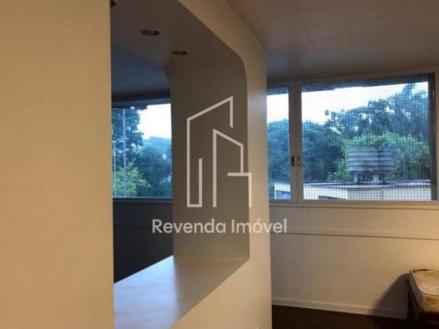 Apartamento em Jardim Europa, 170m², 4 dormitórios