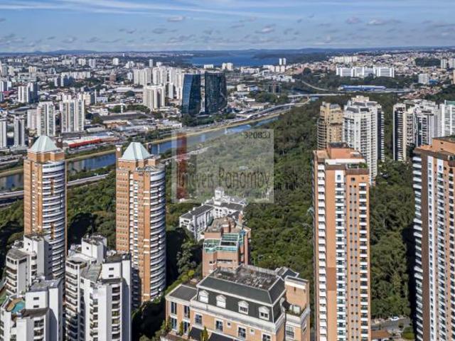 Apartamento em Jardim Fonte do Morumbi, São Paulo/SP de 779m² 5 quartos à venda por R$ 18.000.000,00