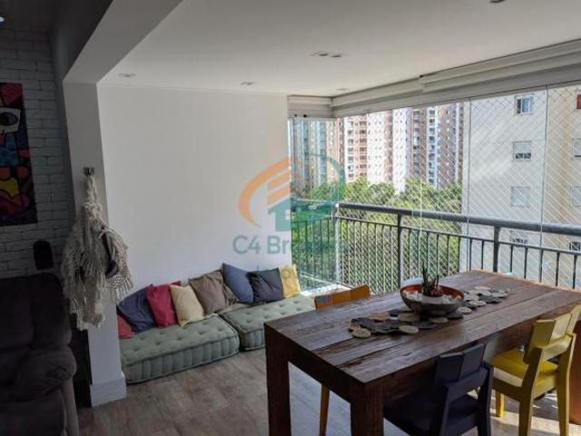 Apartamento em Jardim Flor da Montanha Guarulhos, SP