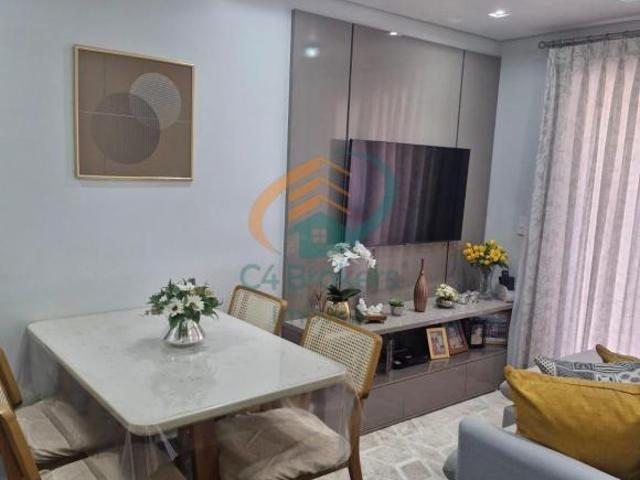 Apartamento em Jardim Flor da Montanha Guarulhos, SP