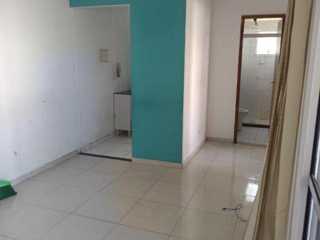 Apartamento em Jardim Ísis, Cotia/SP de 50m² 2 quartos à venda por R$ 205.000,00