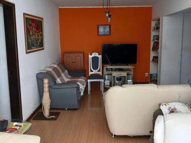 Apartamento em Jardim Lindóia