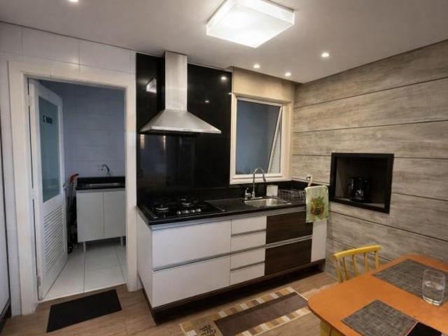 Apartamento em Jardim Lindóia
