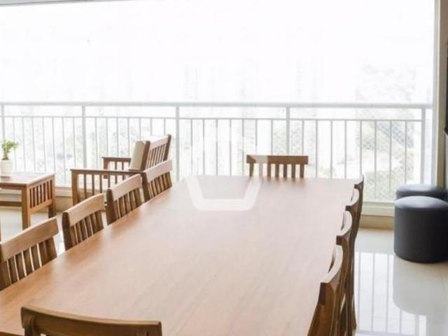 Apartamento em Jardim Monte Kemel