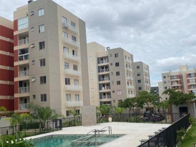Apartamento em Jardim Maria Celina, Londrina/PR de 54m² 2 quartos à venda por R$ 245.000,00