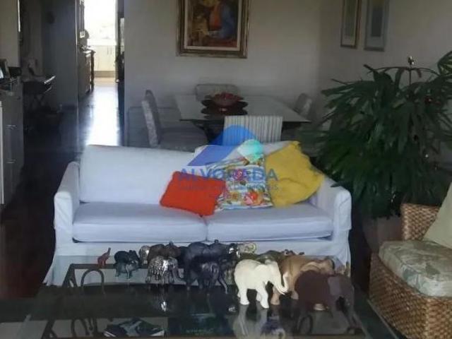 Apartamento em Jardim Nova América, São José dos Campos/SP de 181m² 4 quartos à venda por R$ 1.060.0