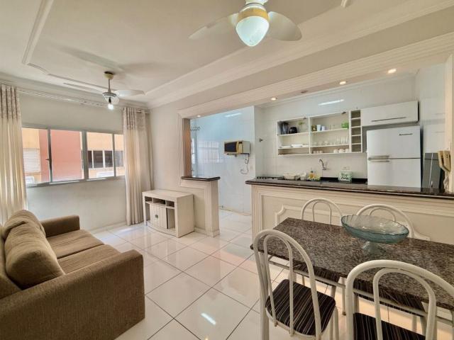 Apartamento em Jardim São Miguel, Guarujá/SP de 65m² 2 quartos à venda por R$ 329.000,00