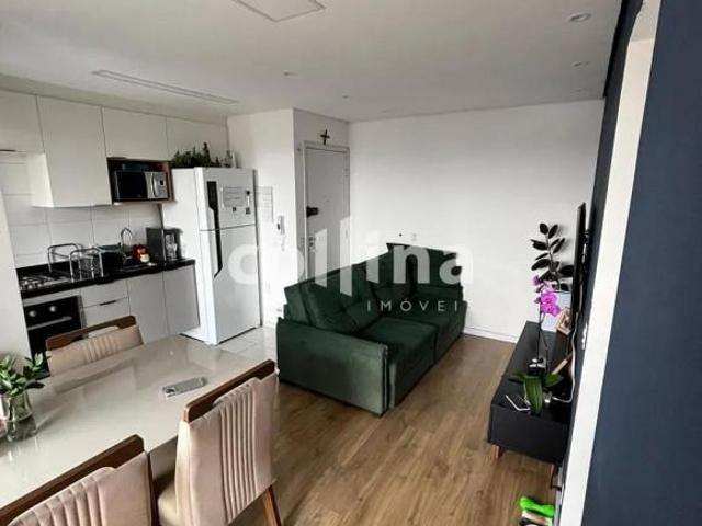 Apartamento em Jardim Santo Estêvão, Carapicuíba/SP de 46m² 2 quartos à venda por R$ 360.000,00