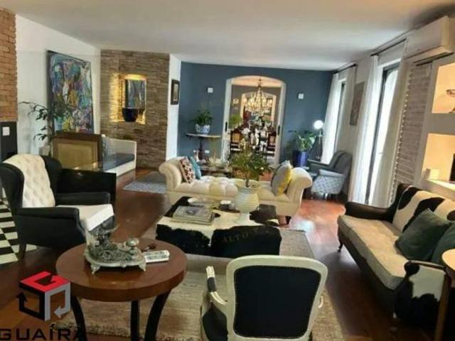 Apartamento em Jardim Paulista 260m2