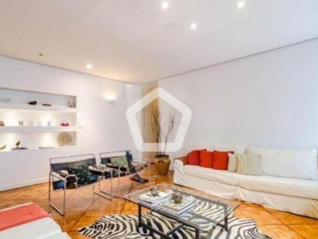 Apartamento em Jardim Paulista