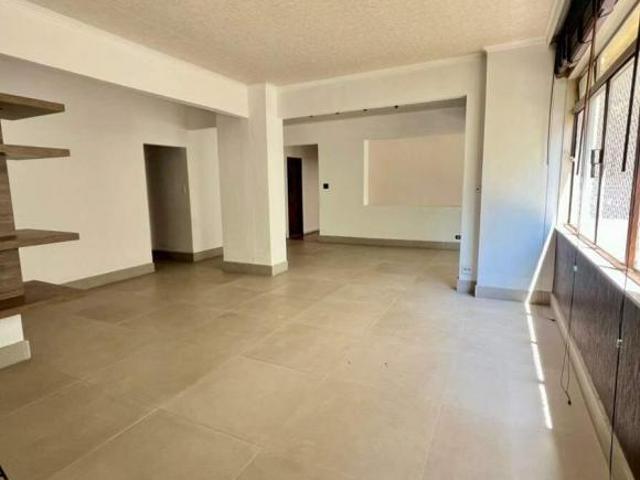 Apartamento em Jardim Paulista com 151m²