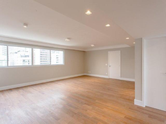 Apartamento em Jardim Paulista, São Paulo/SP de 135m² 3 quartos à venda por R$ 1.739.000,00