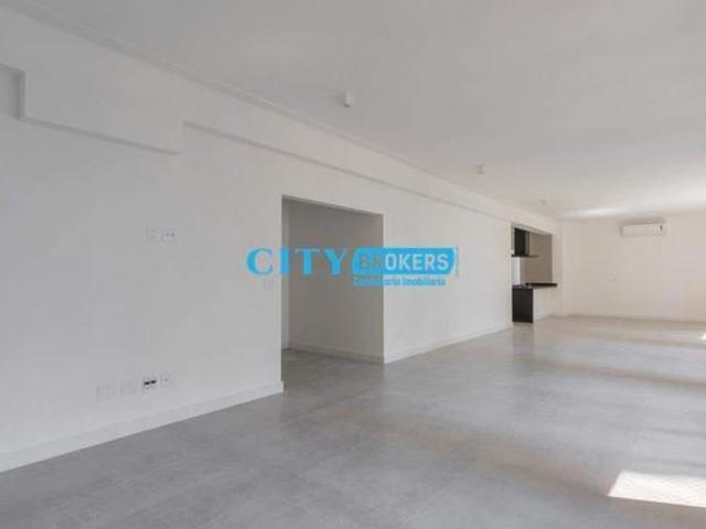 Apartamento em Jardim Paulista, São Paulo/SP de 209m² 3 quartos à venda por R$ 3.300.000,00