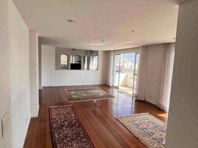 Apartamento em Jardim Paulista, São Paulo/SP de 263m² 4 quartos à venda por R$ 3.999.000,00