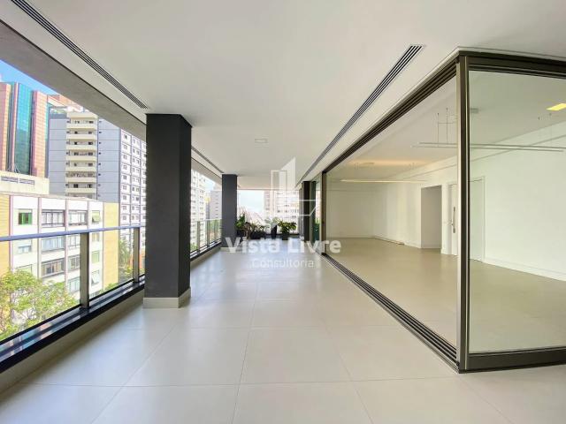 Apartamento em Jardim Paulista, São Paulo/SP de 270m² 4 quartos à venda por R$ 8.499.900,00