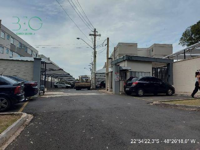 Apartamento em Jardim Palos Verdes, Botucatu/SP de 49m² 2 quartos à venda por R$ 110.967,59