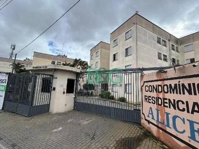 Apartamento em Jardim Planalto, Carapicuíba/SP de 51m² 2 quartos à venda por R$ 111.168,79