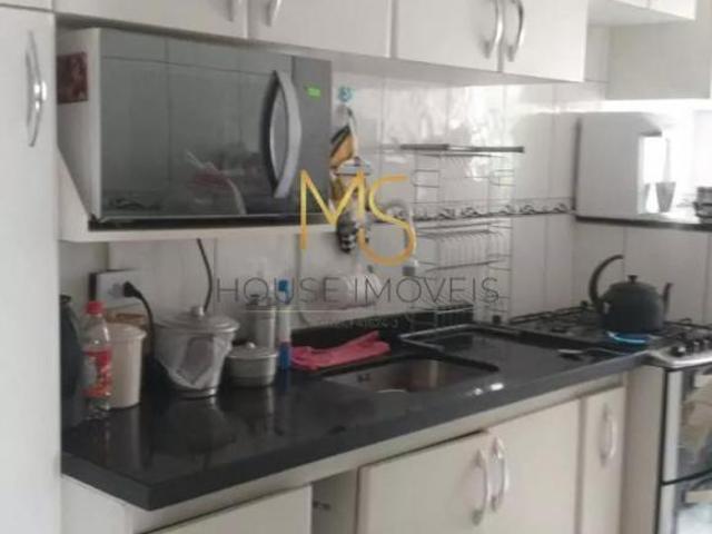 Apartamento em Jardim Recanto Suave, Cotia/SP de 64m² 2 quartos à venda por R$ 235.000,00