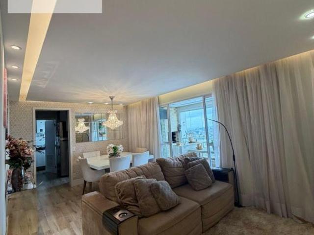 Apartamento em Jardim Wanda Taboão da Serra