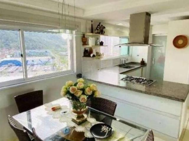 Apartamento em Jardim Três Marias, Guarujá/SP de 111m² 3 quartos à venda por R$ 1.380.000,00