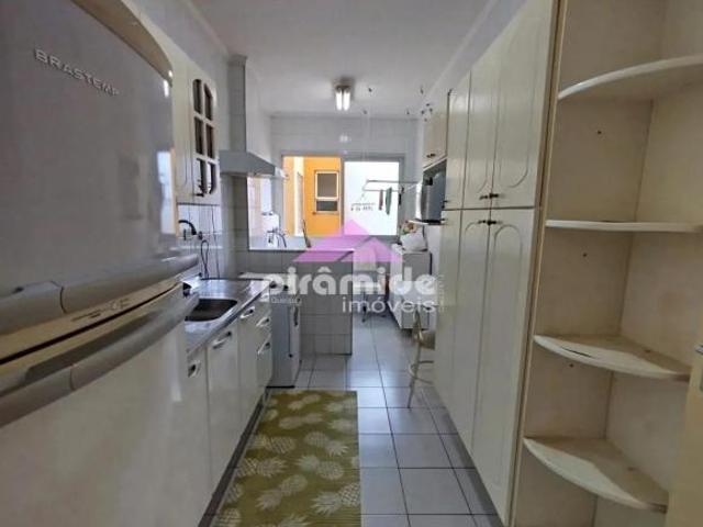 Apartamento em Jardim Veneza, São José dos Campos/SP de 64m² 3 quartos à venda por R$ 390.000,00