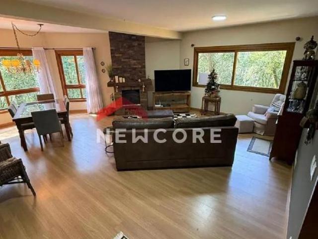 Apartamento em João Fisch Sobrinho Centro Gramado/RS