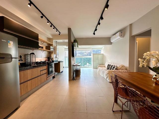 Apartamento em José Menino, Santos/SP de 66m² 2 quartos para locação R$ 6.000,00/mes