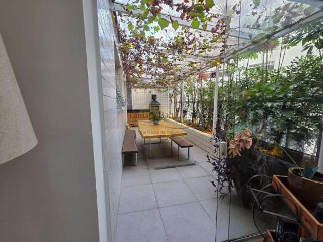 Apartamento em José Menino, Santos/SP de 217m² 2 quartos à venda por R$ 2.300.000,00