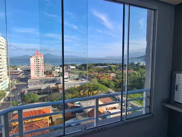 Apartamento em Kobrasol, São José/SC de 90m² 2 quartos para locação R$ 3.000,00/mes