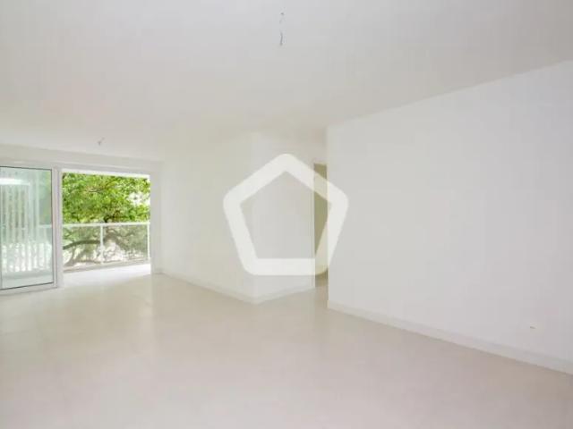 Apartamento em Laranjeiras