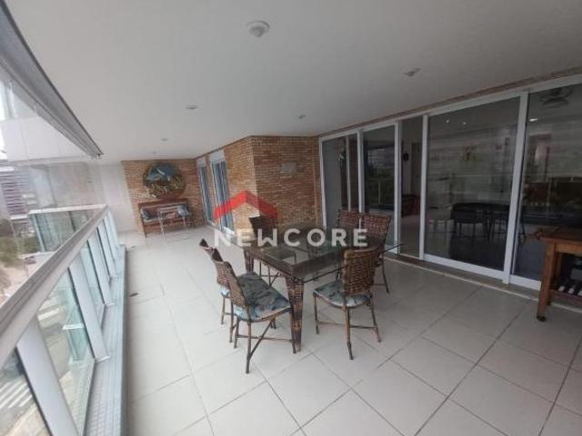 Apartamento em Largo da Pousada Riviera Bertioga/SP