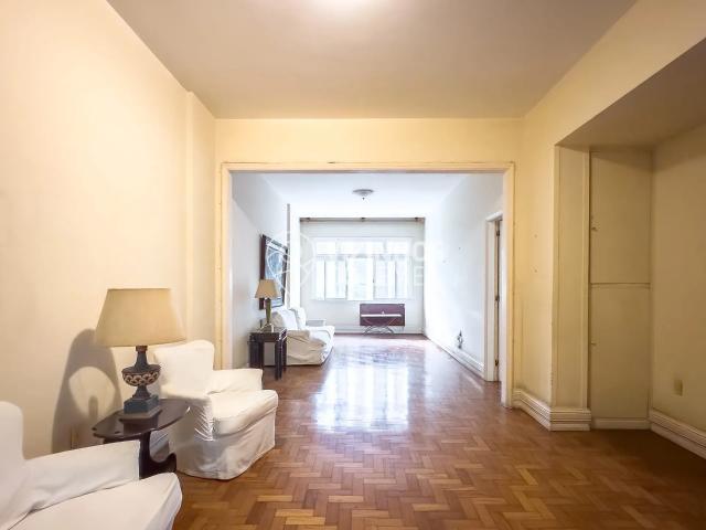 Apartamento em Leme, Rio de Janeiro/RJ de 155m² 3 quartos à venda por R$ 1.349.000,00