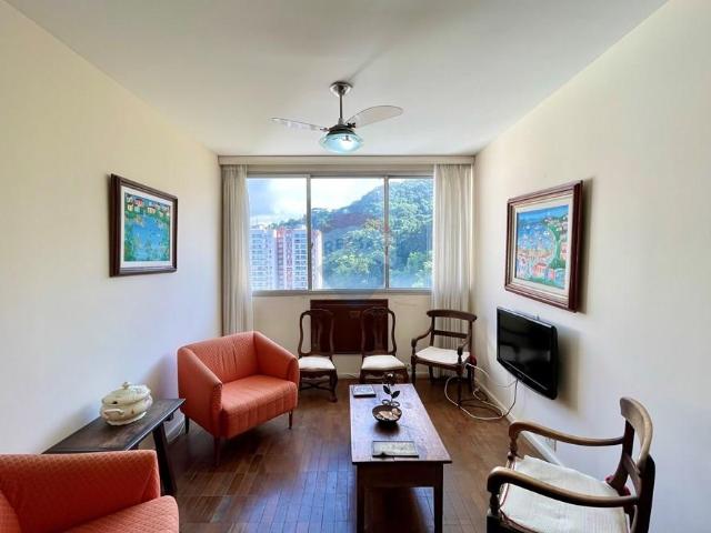 Apartamento em Leme, Rio de Janeiro/RJ de 73m² 2 quartos à venda por R$ 764.900,00