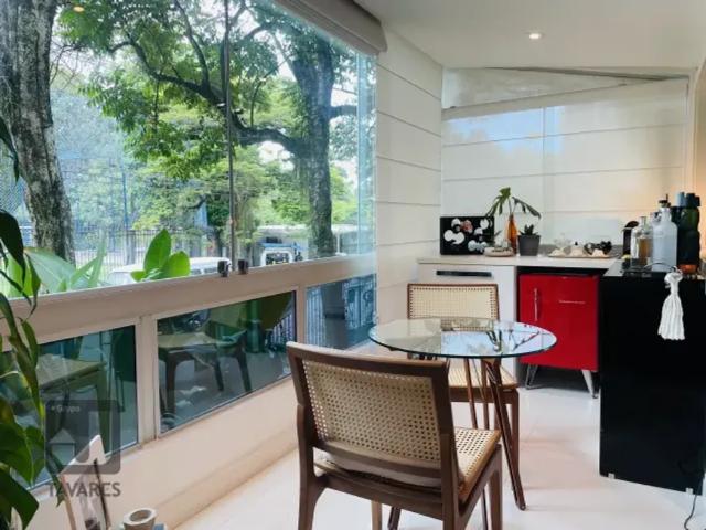 Apartamento em Leblon