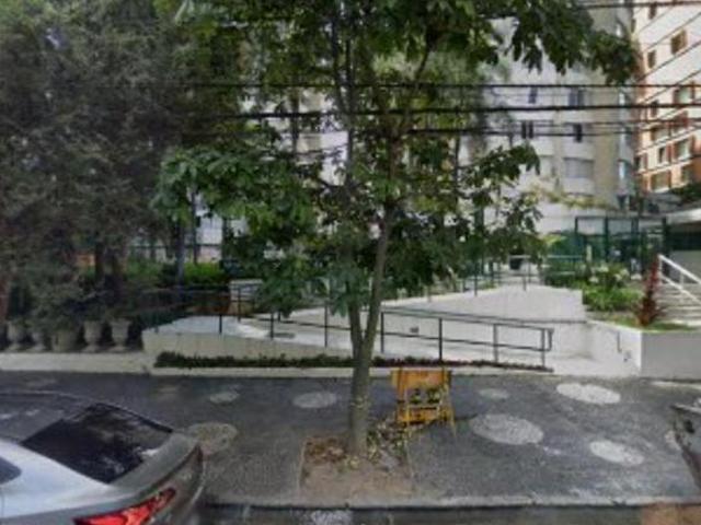 Apartamento em leilão a venda em JARDIM PAULISTANO, São Paulo